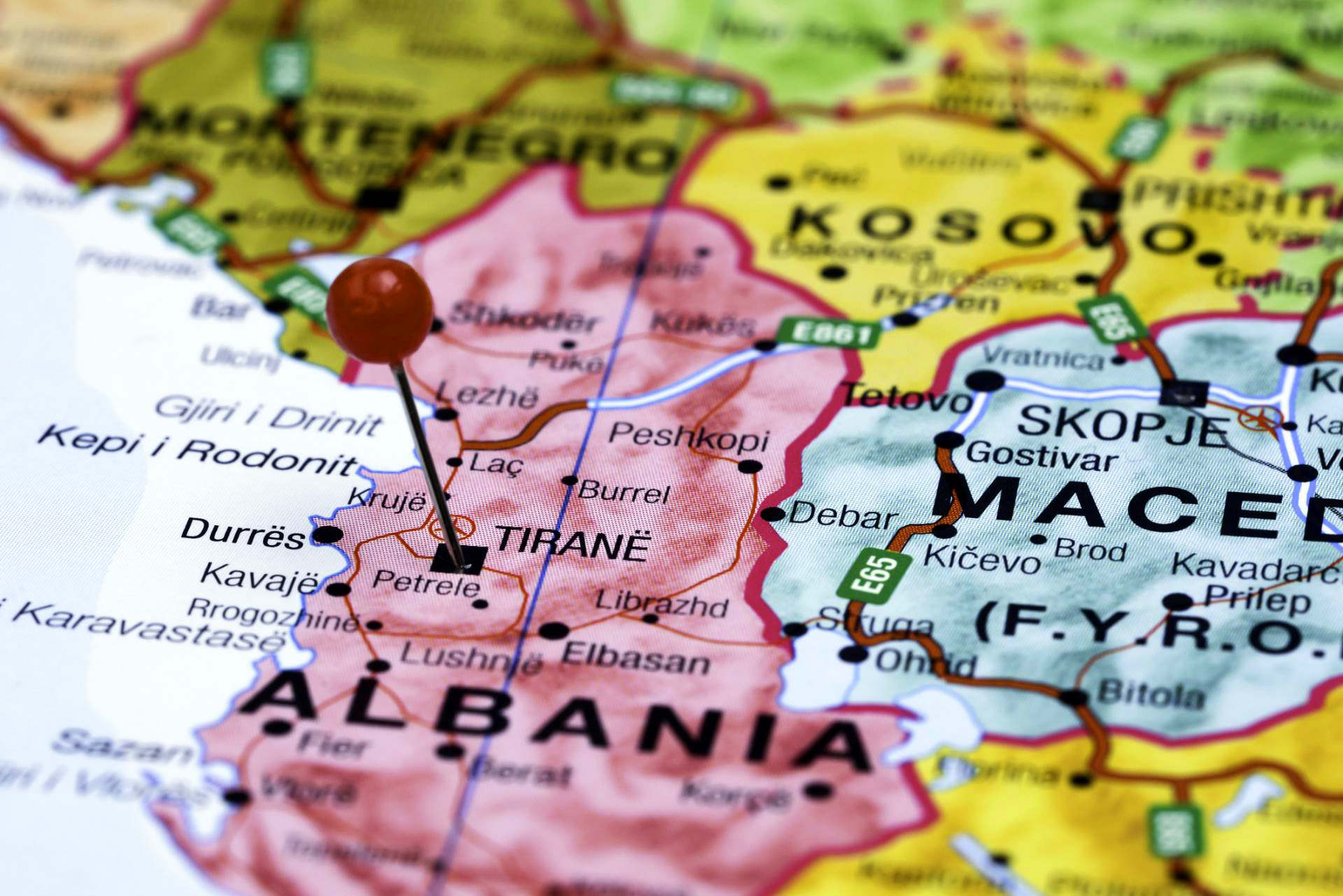 mappa-albania – bajrak